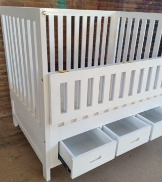 Tempat Tidur Box Bayi Minimalis Putih | INDO JATI FURNITURE JEPARA