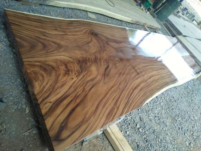 Set Meja Solid Trembesi Natural | INDO JATI FURNITURE JEPARA
