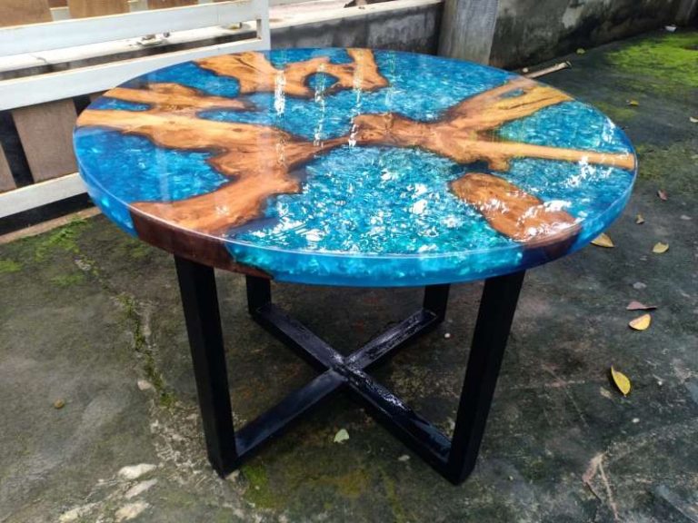 Meja Makan Jati Resin | INDO JATI FURNITURE JEPARA