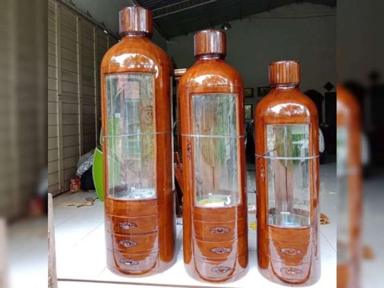 Lemari Hias Botol Kayu Jati | INDO JATI FURNITURE JEPARA