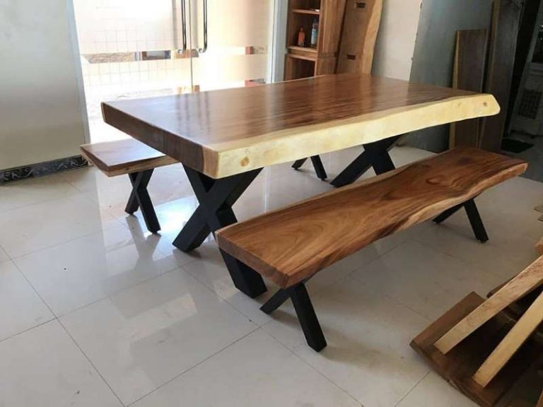 Set Meja Solid Trembesi Natural | INDO JATI FURNITURE JEPARA