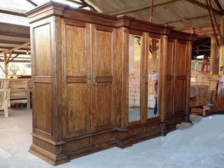 Almari Pakaian Kayu Jati Custome Size | INDO JATI FURNITURE JEPARA